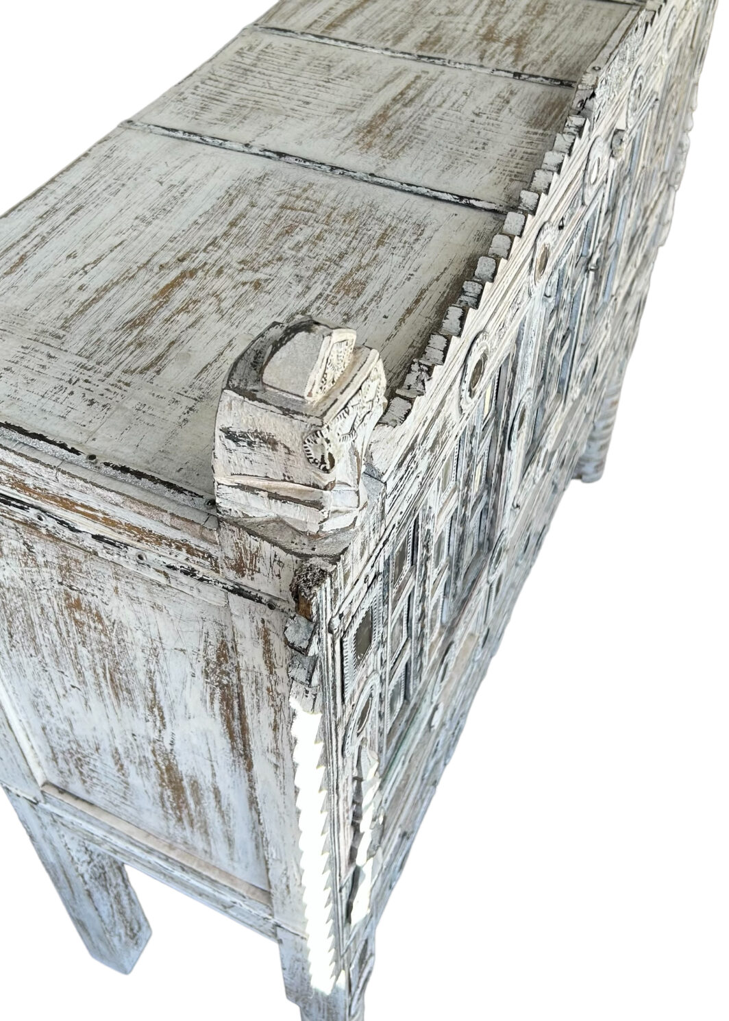 Furniture – Maison & Maison