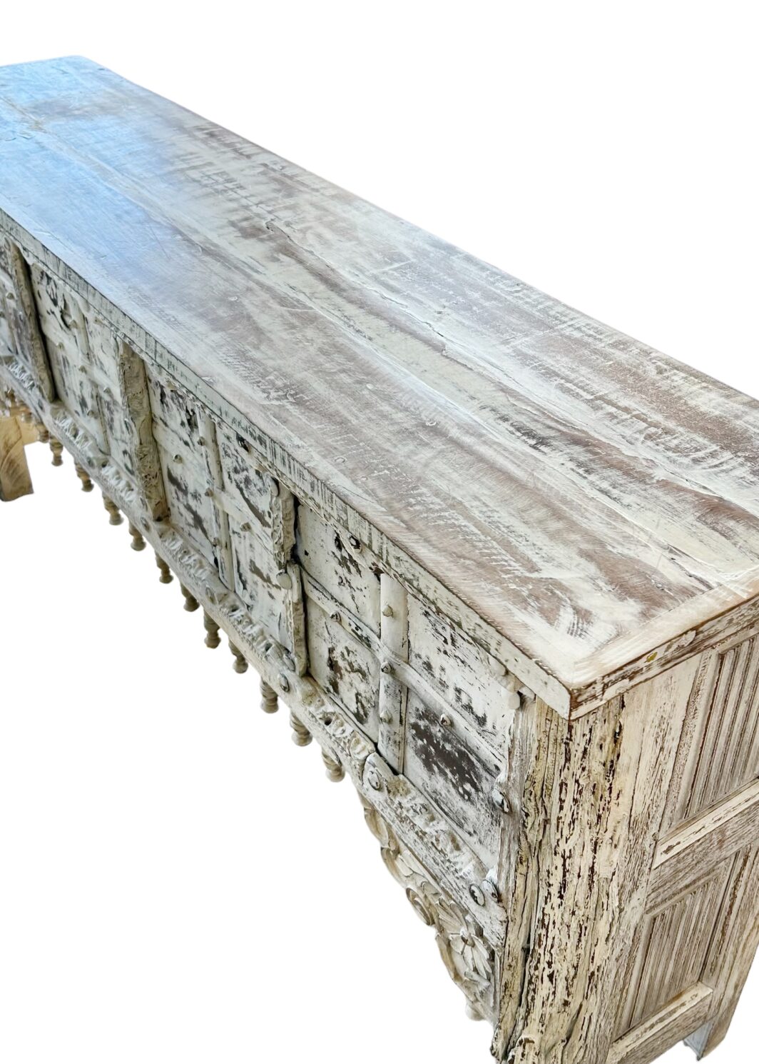 Furniture – Maison & Maison